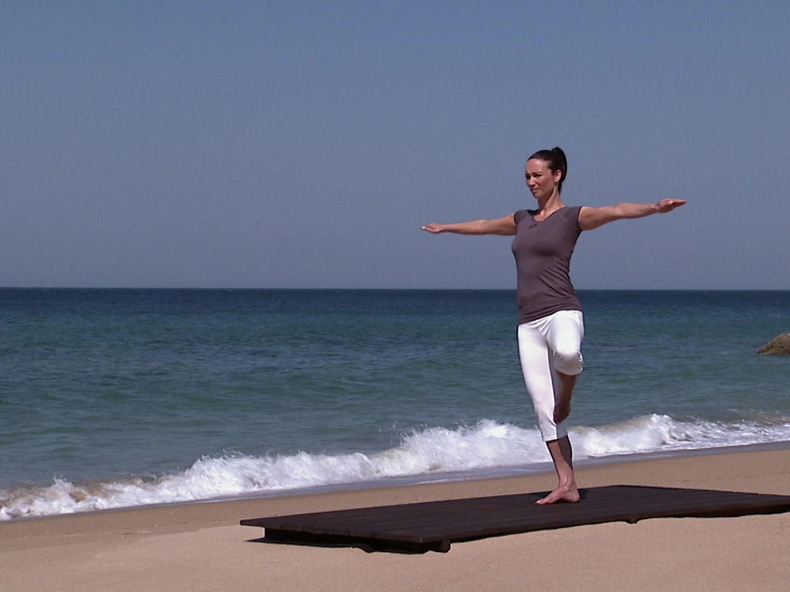 Prime Video: Pilates Standing Balance - Beginner Course