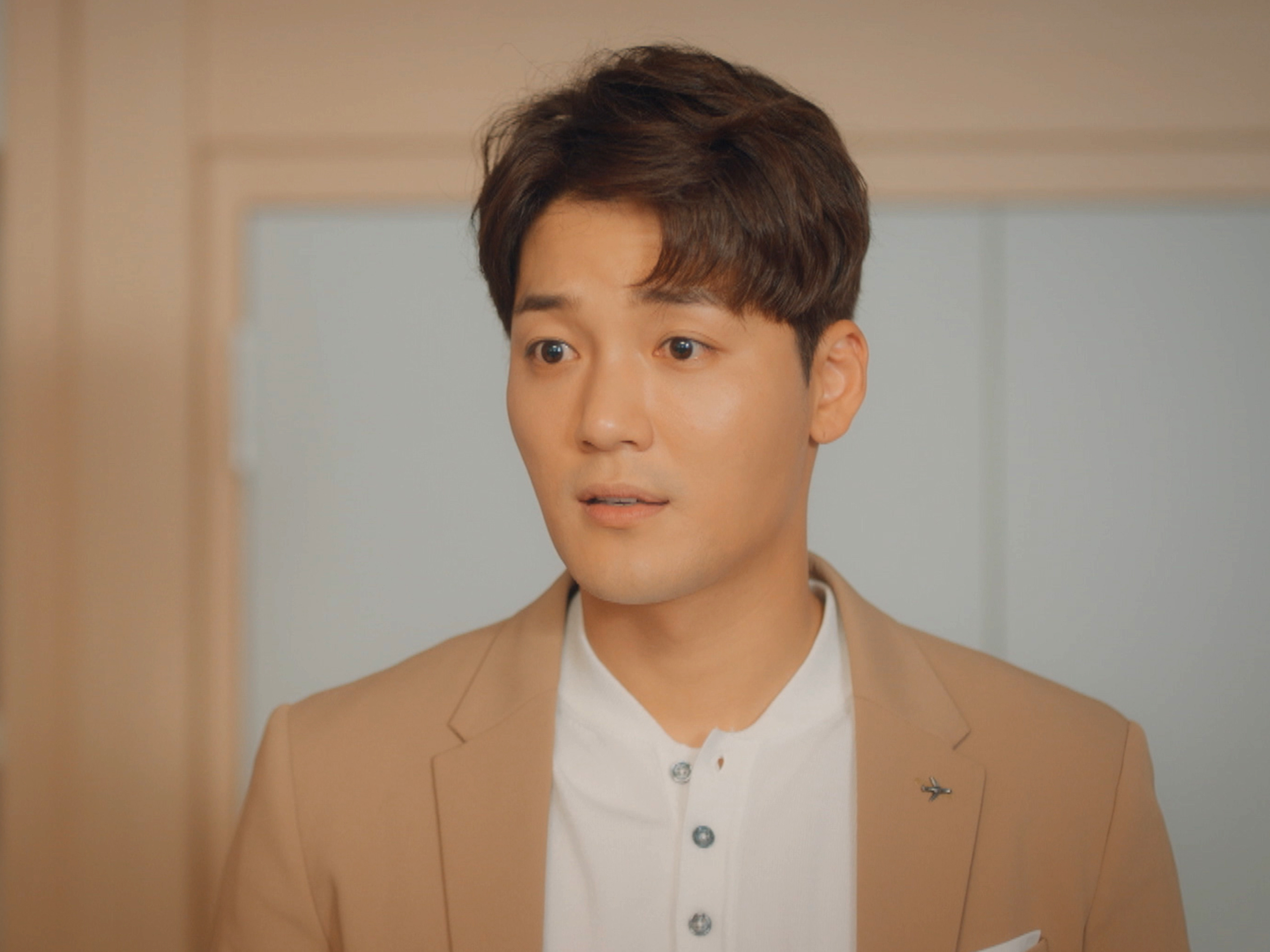 Prime Video: Welcome to Waikiki - Season 1