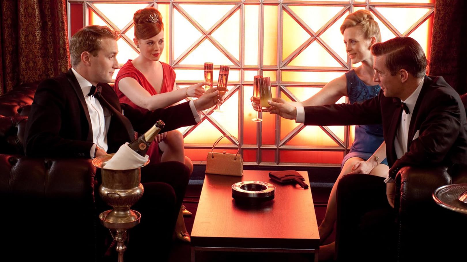 Amazon.com: Breathless Season 1 : Zoe Boyle, Shaun Dingwall, Jack ...