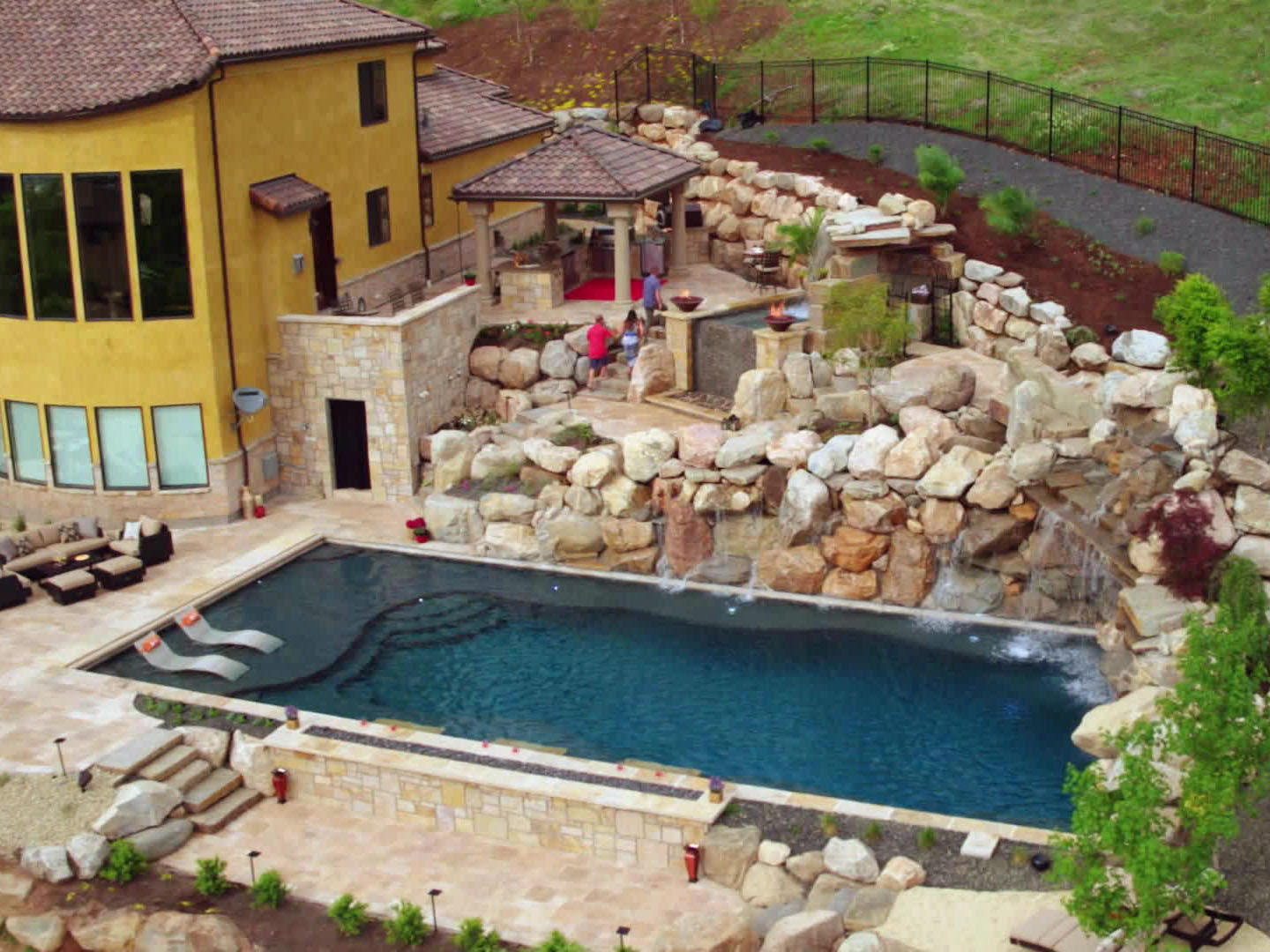 Prime Video: Insane Pools: Off The Deep End - Season 3