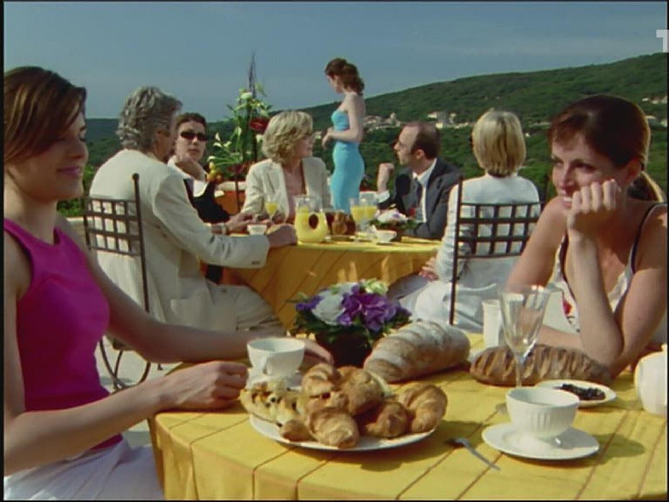 Prime Video: Sous le soleil - Saison 10