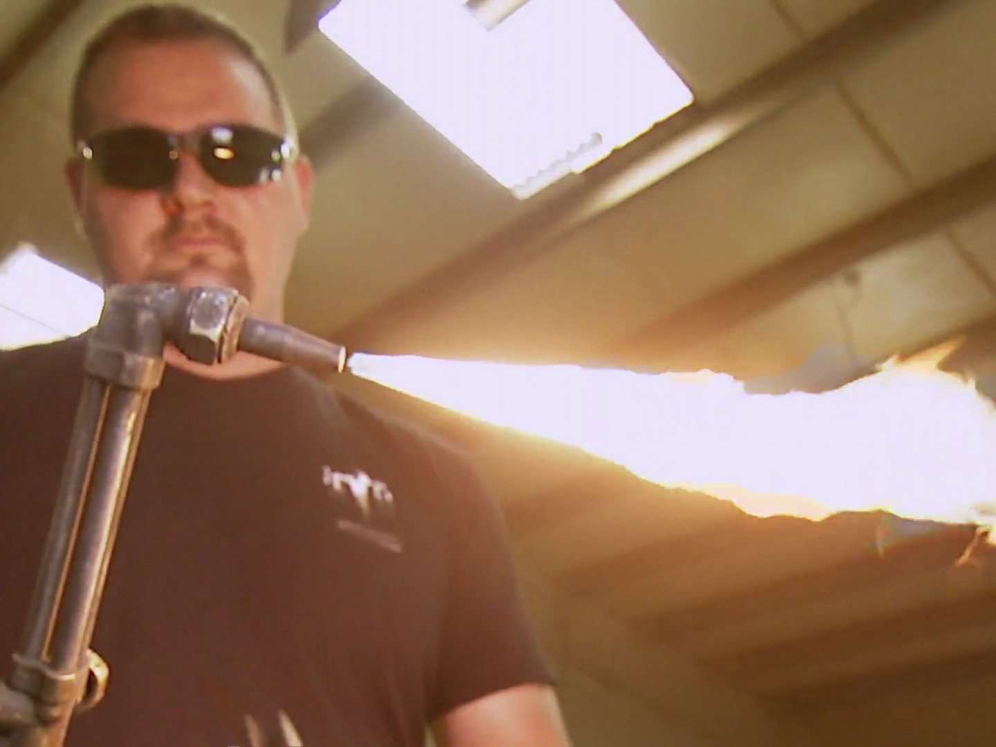 Prime Video: Black Ops Brothers: Howe & Howe Tech - Season 1