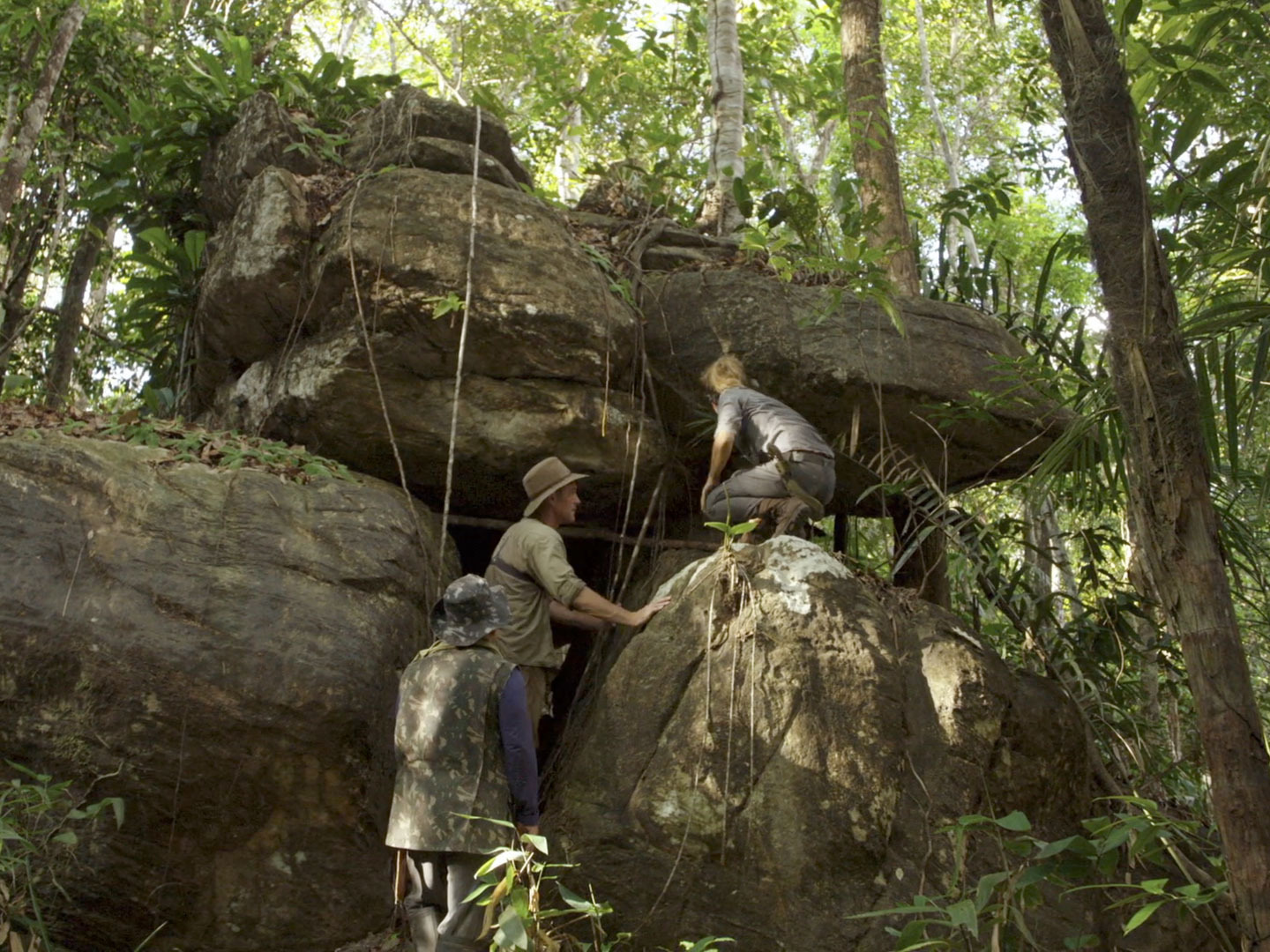 Prime Video: A Maldição de Akakor - Season 1