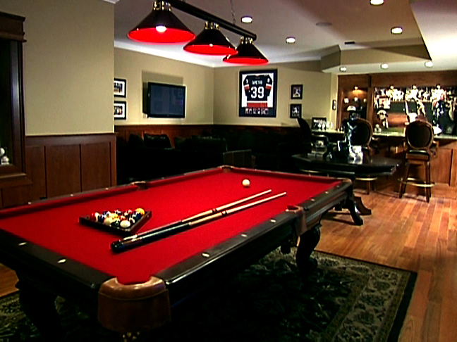 Prime Video: Man Caves - Season 2