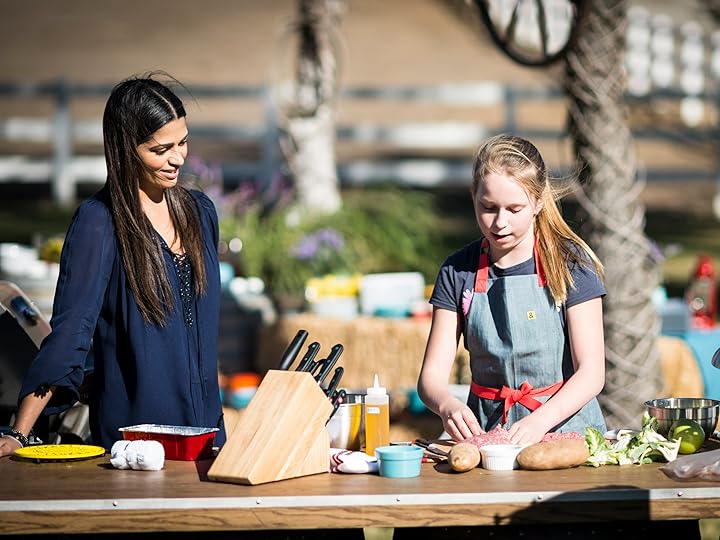 Amazon.com: Kids BBQ Championship - Season 1 : Paris Hale, Tyler Zager ...