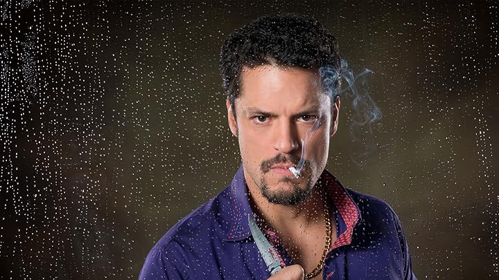 Prime Video: La Doble Vida de Estela Carrillo season-1