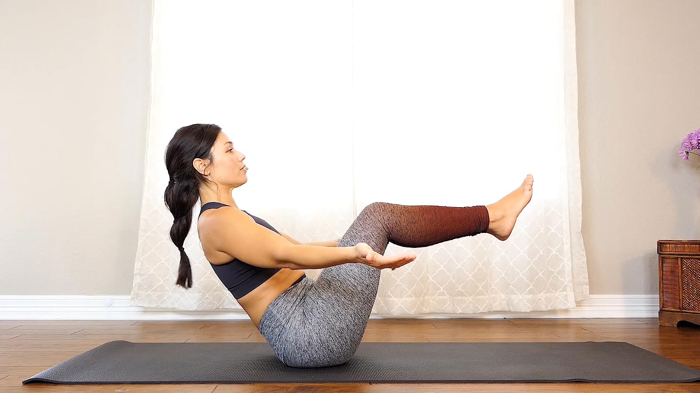 Watch At Home Ab and Core Workout Challenge for a Flat Belly | Eliz ...