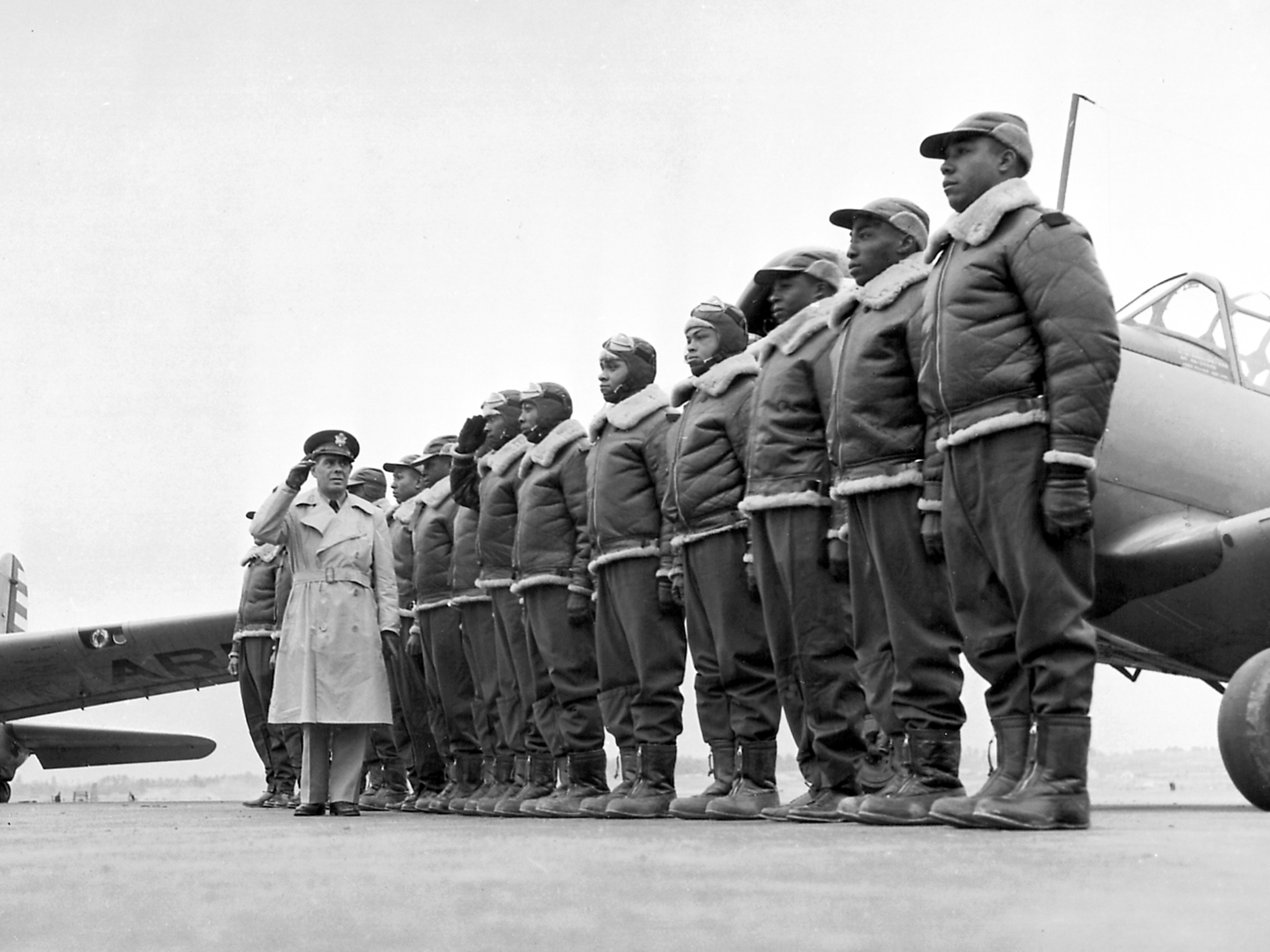Prime Video: World War II: Up Close and Personal