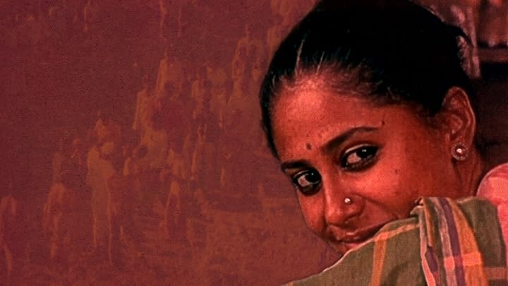 Amazon.com: Chakra : Smita Patil, Naseeruddin Shah, Kulbhushan Kharbanda, Rohini Hattangadi ...