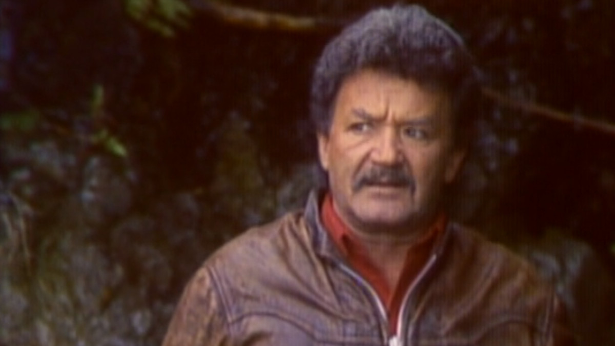 Watch Beachcombers | Prime Video