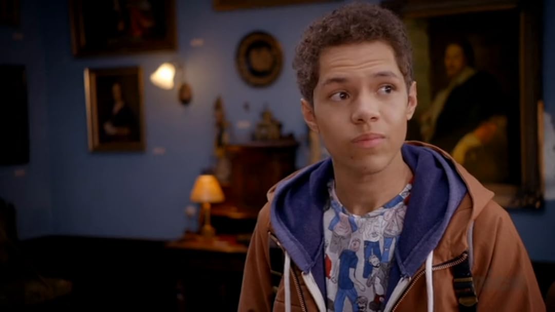 Prime Video: Hunter Street - Season 1