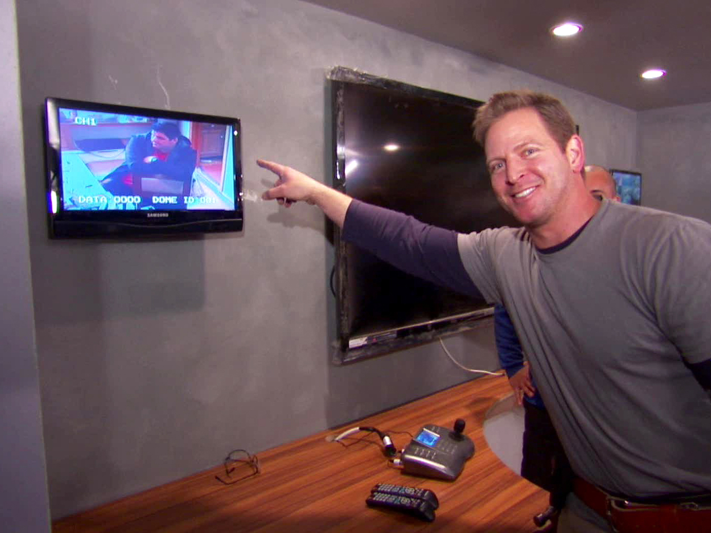 Prime Video: Man Caves - Season 8