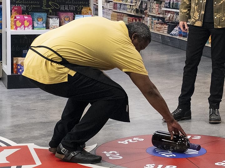 Amazon.com: Guy's Grocery Games - Season 32 : Crista Luedtke, Braunda ...