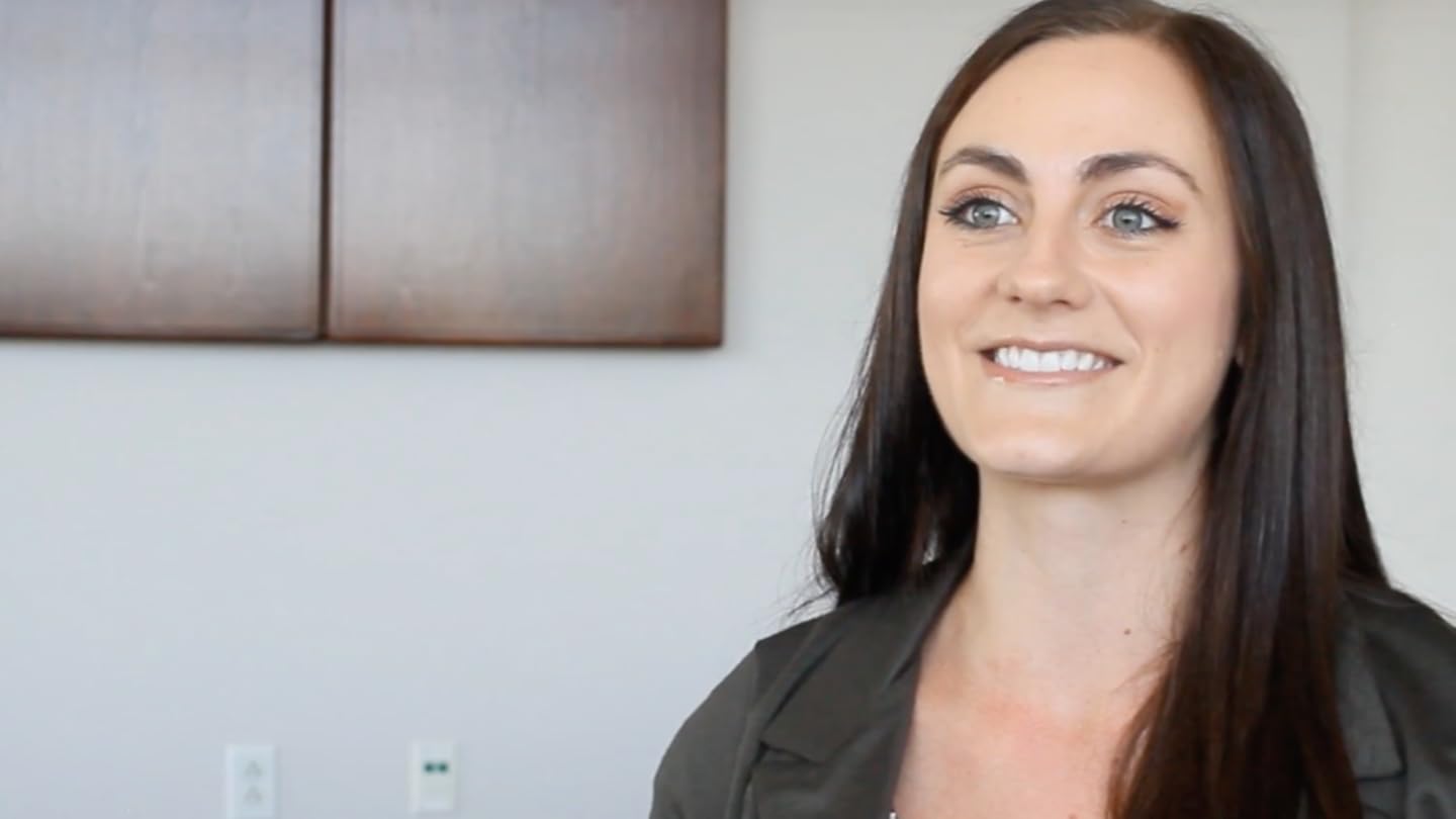 Amazon.com: How To Help Someone Who Is Suicidal : Andrea Hood, Seth ...