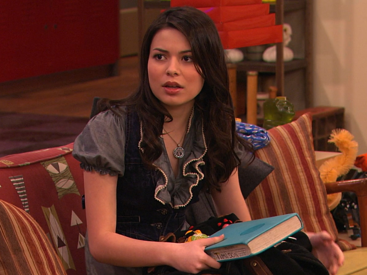 Icarly Imust Have Locker 239