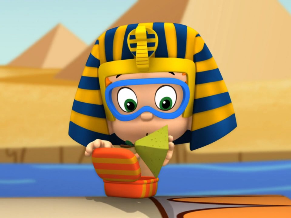 Bubble Guppies Triple Track Train Race