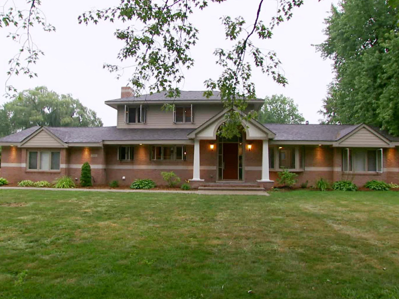 Prime Video: House Hunters: Classic - Season 32