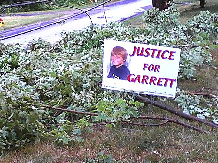 Prime Video: Who Killed Garrett Phillips? - Season 1