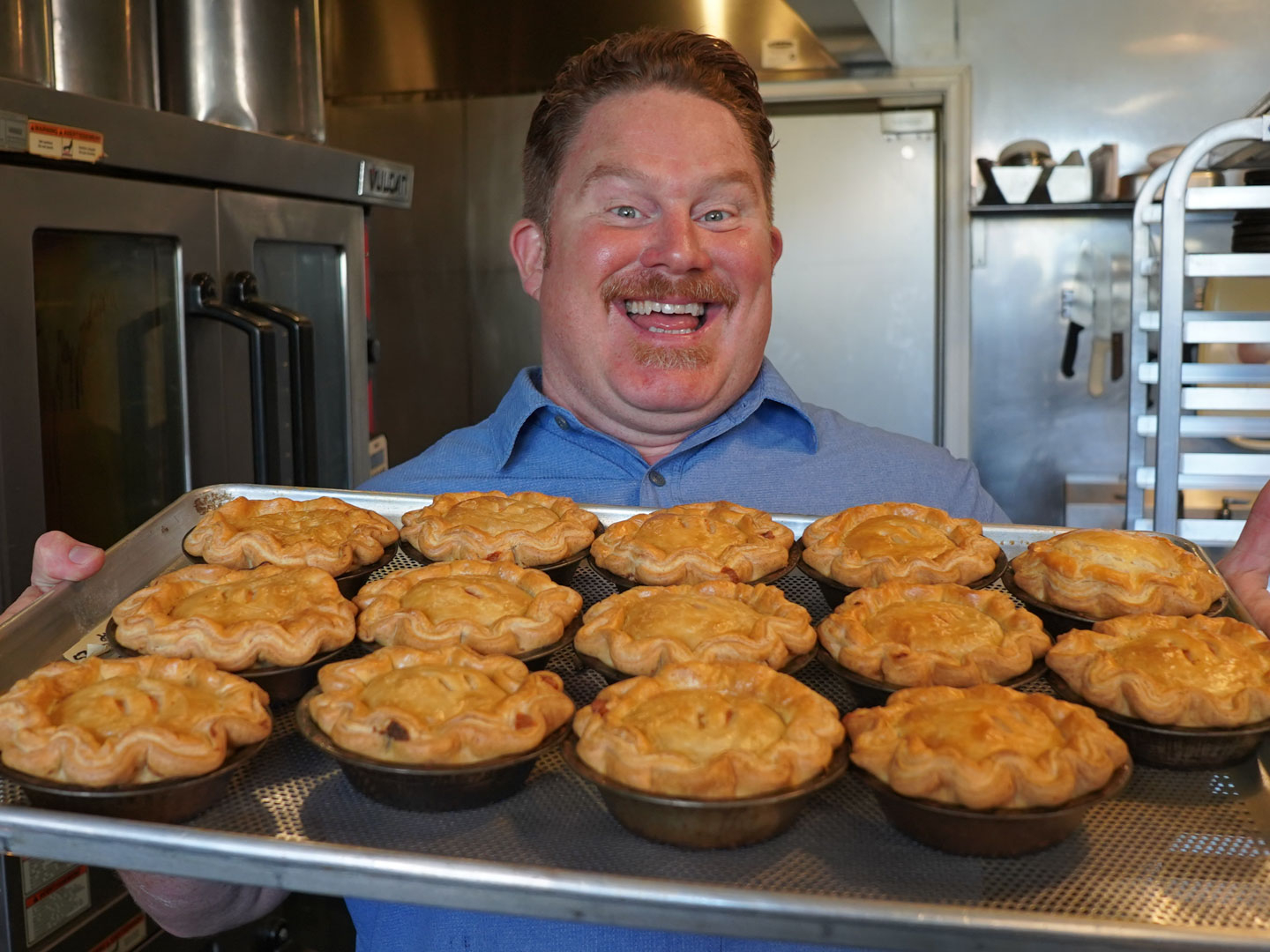 Prime Video: Man v. Food - Season 6