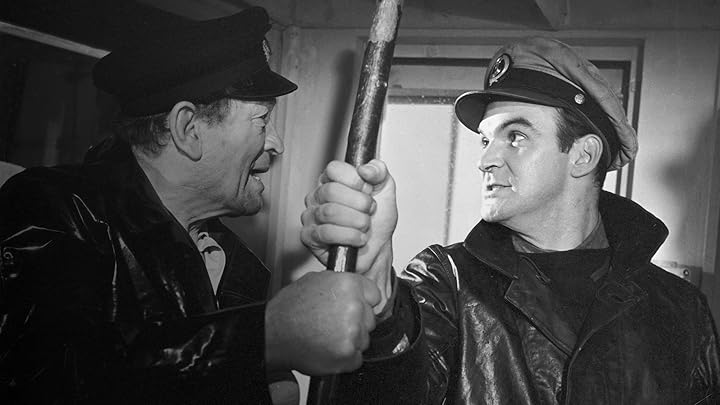 Amazon.com: Sea Fury : Stanley Baker, Victor McLaglen, Cy Endfield ...