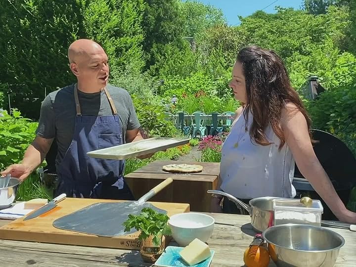 Prime Video: Symon's Dinners Cooking Out - Season 1