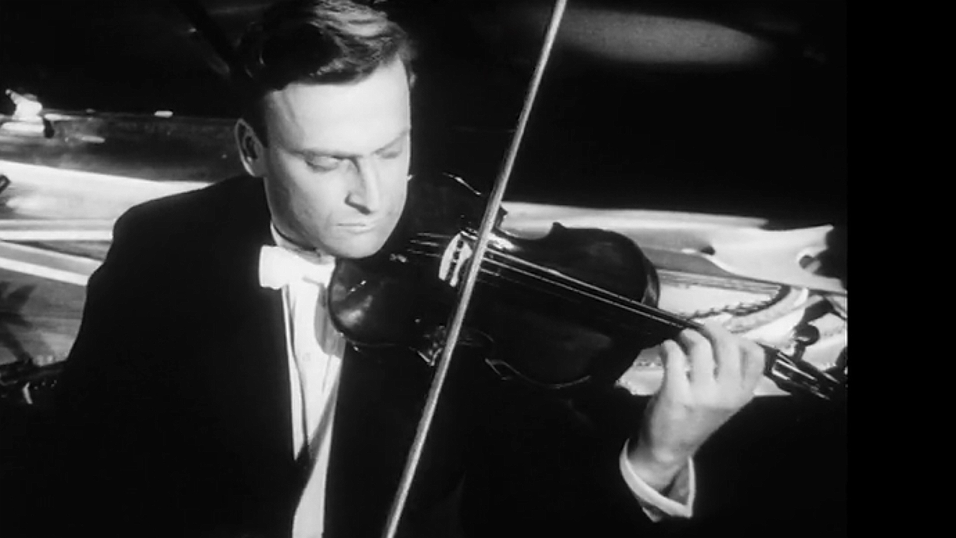 Prime Video: Yehudi Menuhin plays Mendelssohn