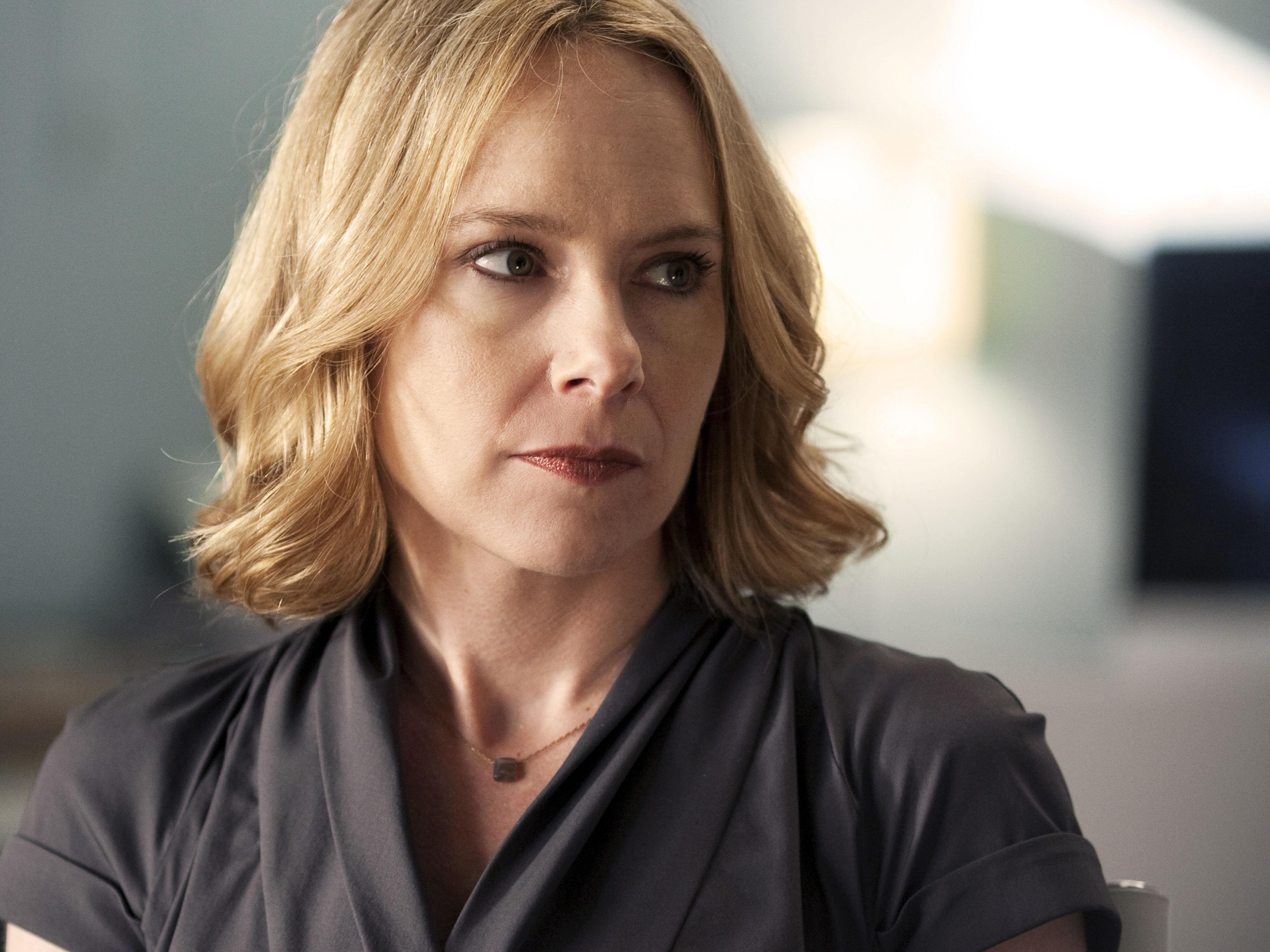 Prime Video: IN TREATMENT - Season 3