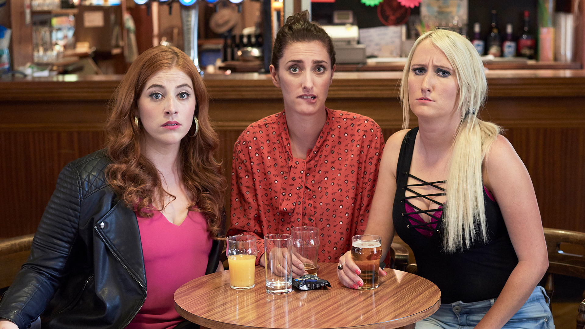 Amazon.com: Drifters : Jessica Knappett, Lydia Rose Bewley, Lauren O ...