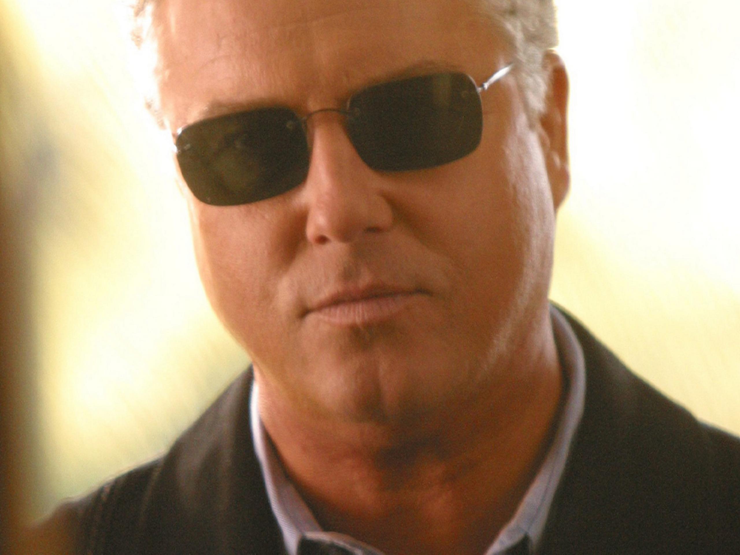 Prime Video: Les experts - Saison 3