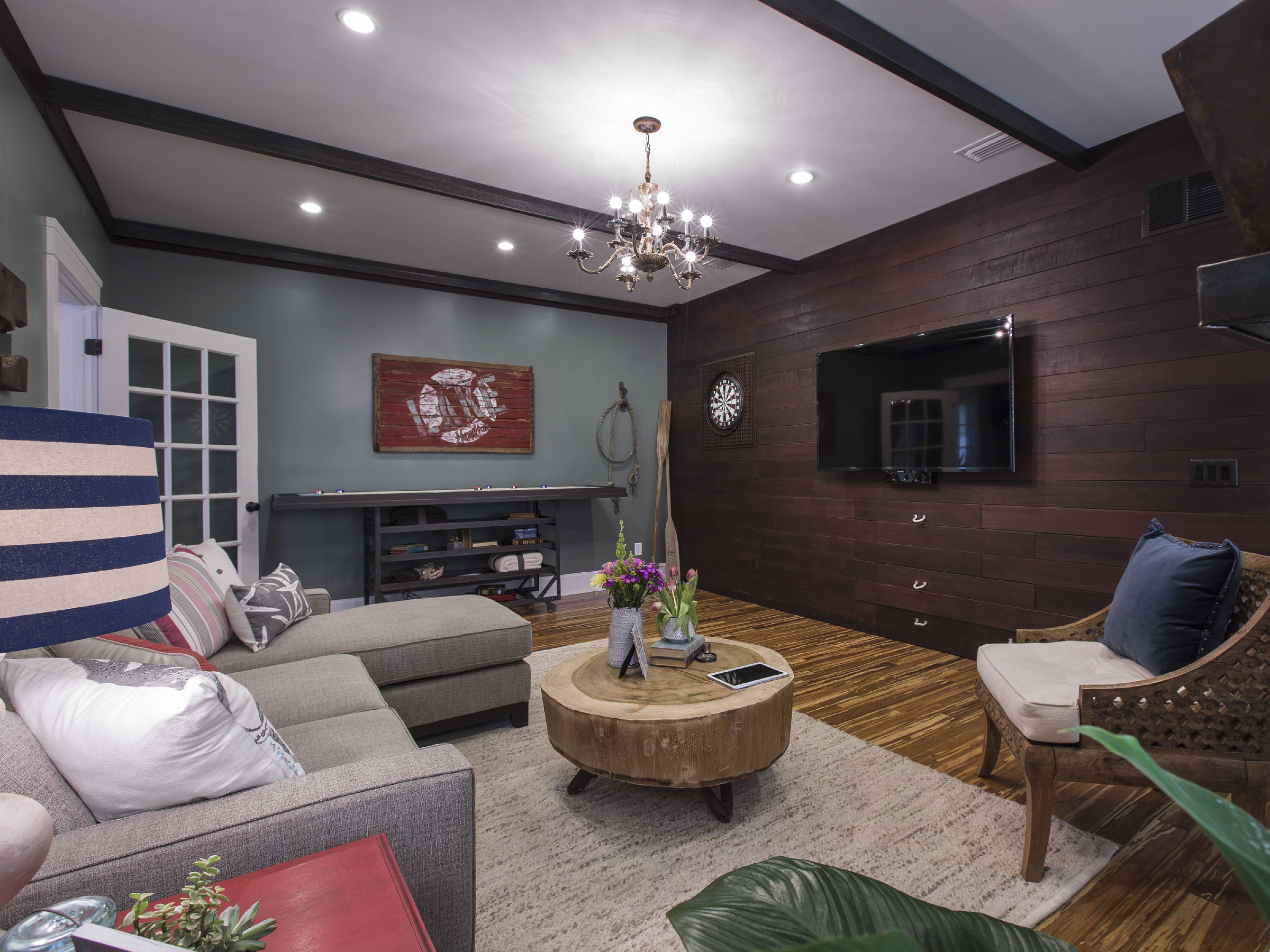 Prime Video: Mega Dens - Season 5