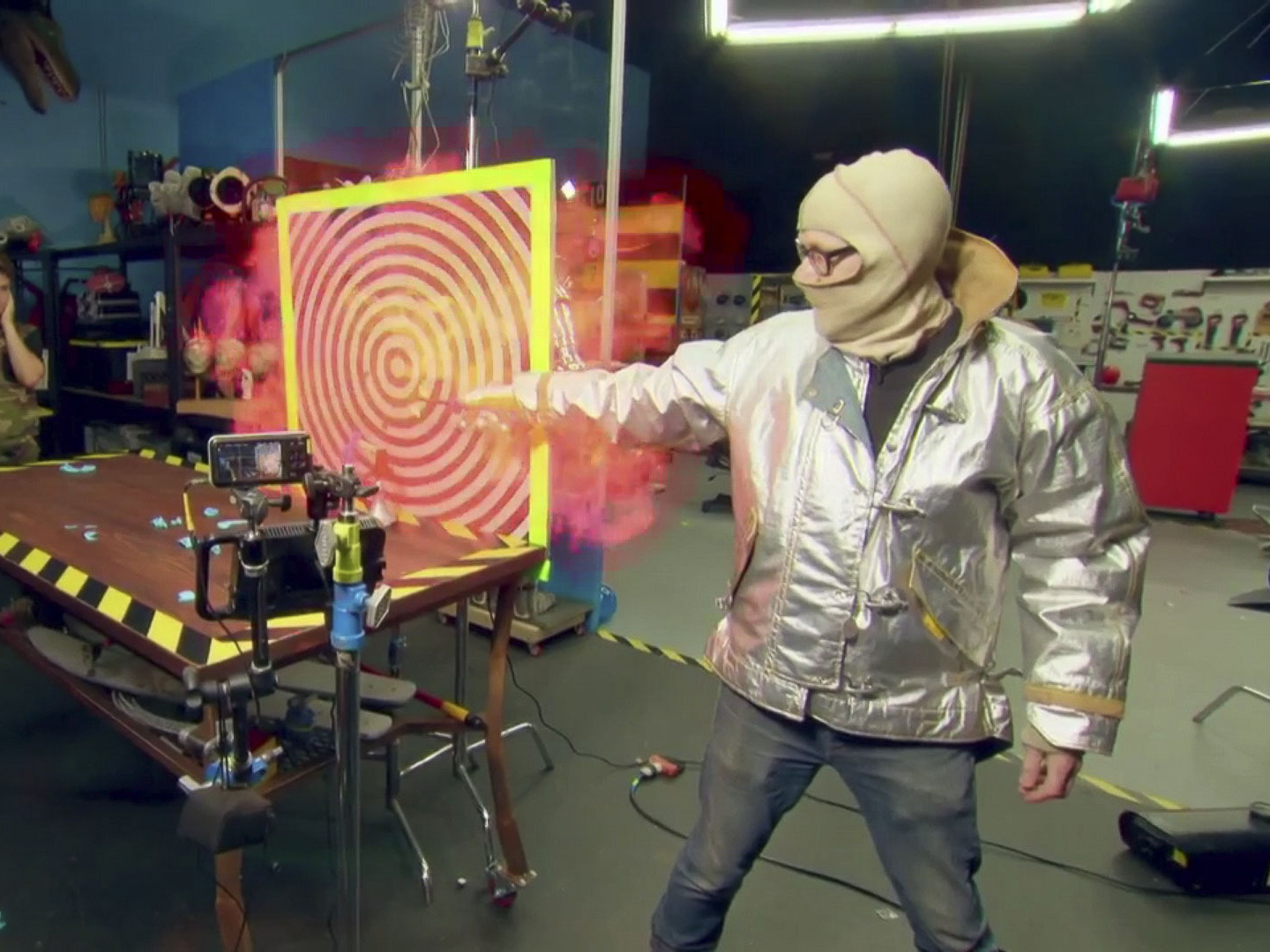 Prime Video: Mythbusters Jr. - Season 1