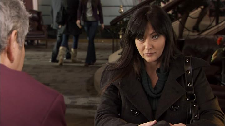 Amazon.com: Encounter with Danger : Reel One Entertainment, Inc., Josée ...