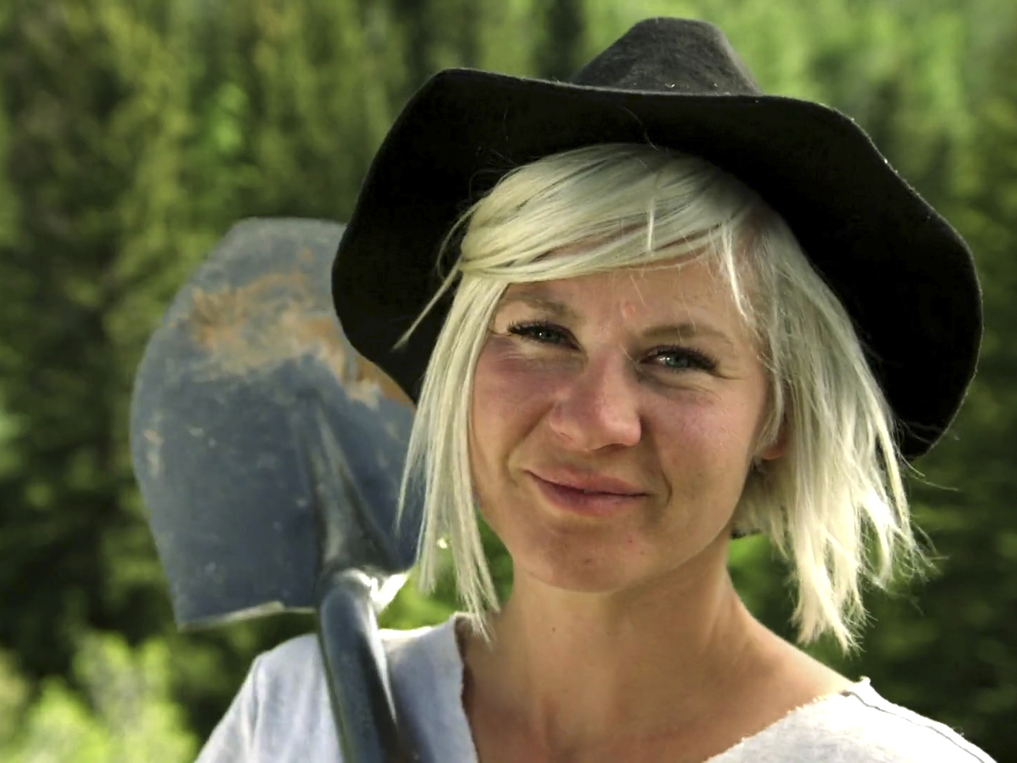 Prime Video: Bushcraft Build-Off - Season 1