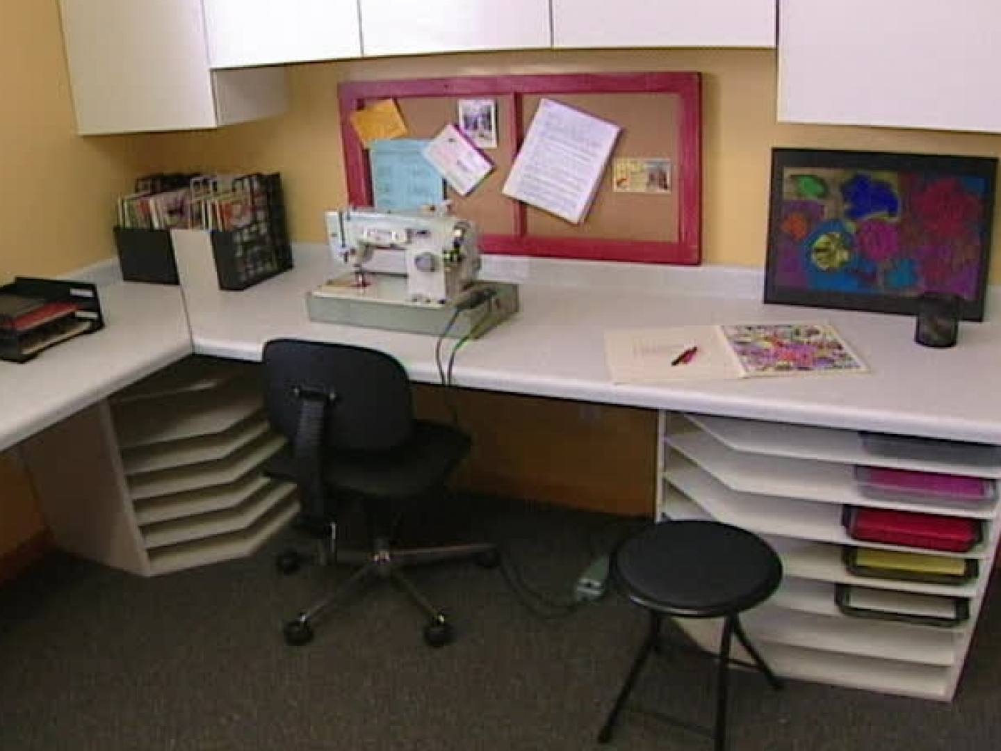 Prime Video: Decorating Cents - Season 2