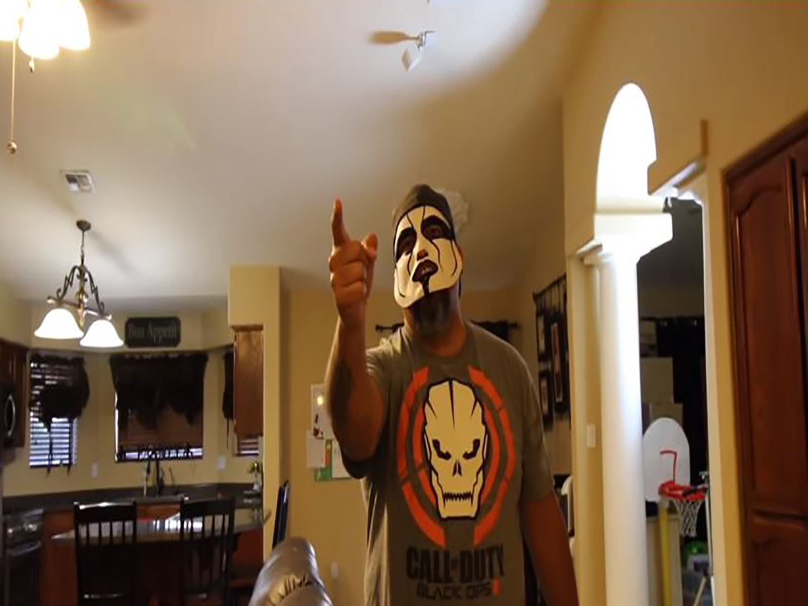 Prime Video: Damian & Deion in Motion