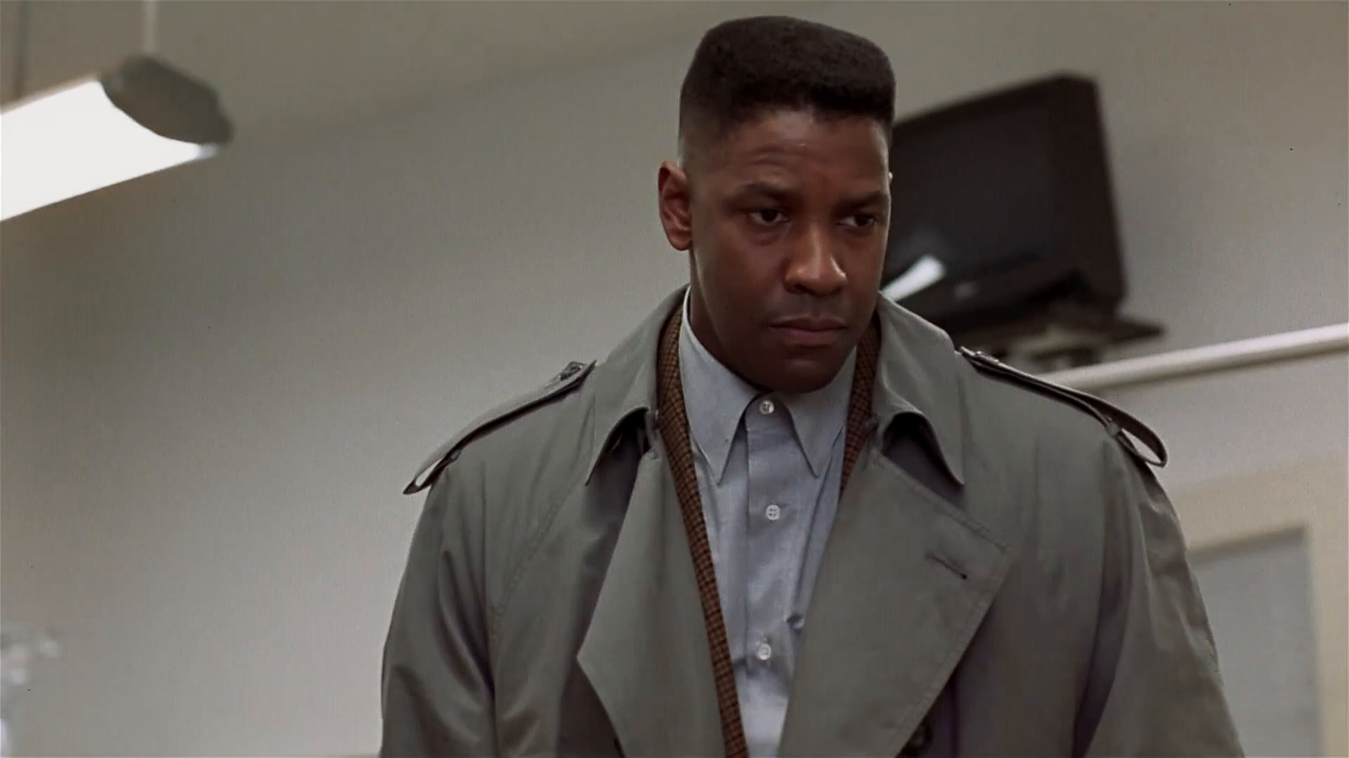 Watch Courage Under Fire | Prime Video