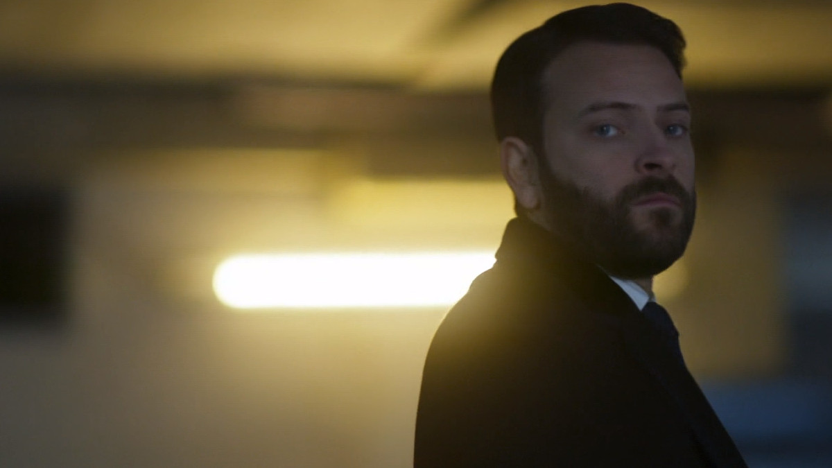 Prime Video: Devils - Season 1