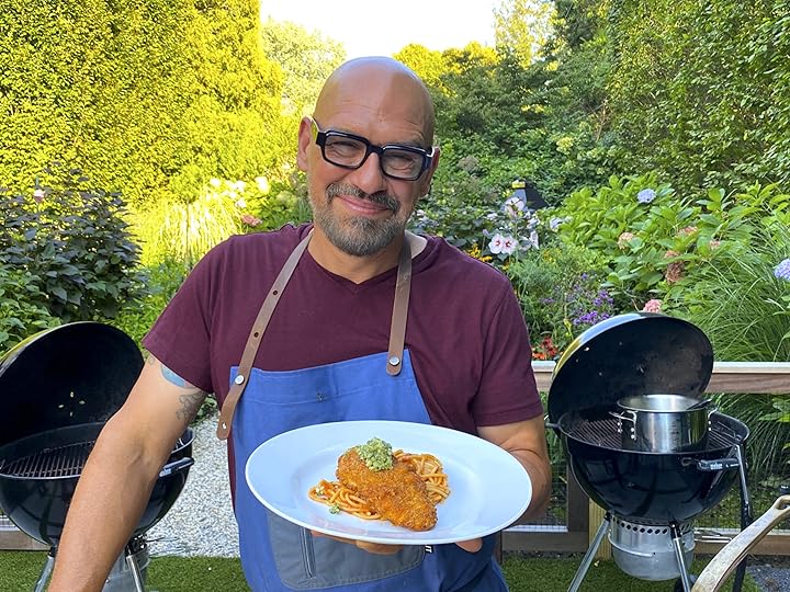 Prime Video: Symon's Dinners Cooking Out - Season 3