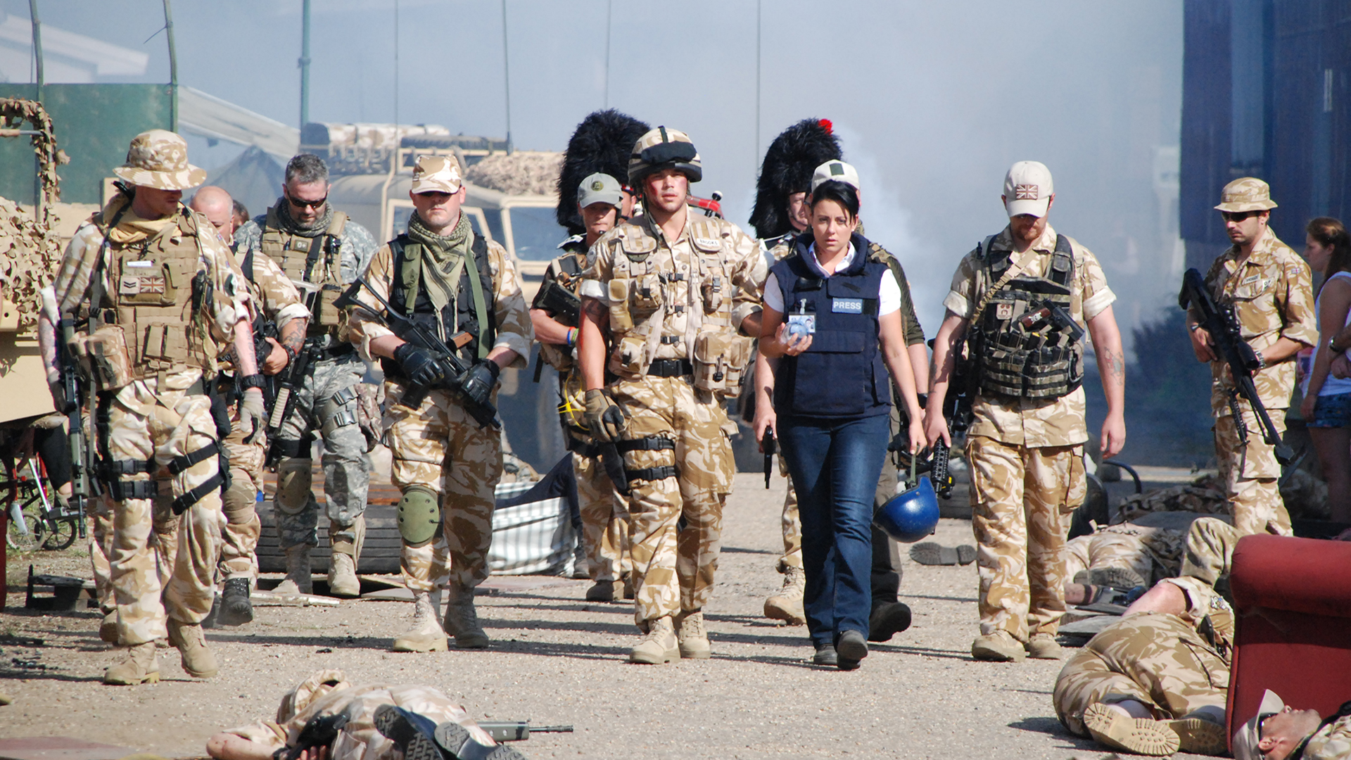 Amazon.co.jp: Ten : Colin Burt Vidler, Claire Walmsley, Dan Howard ...