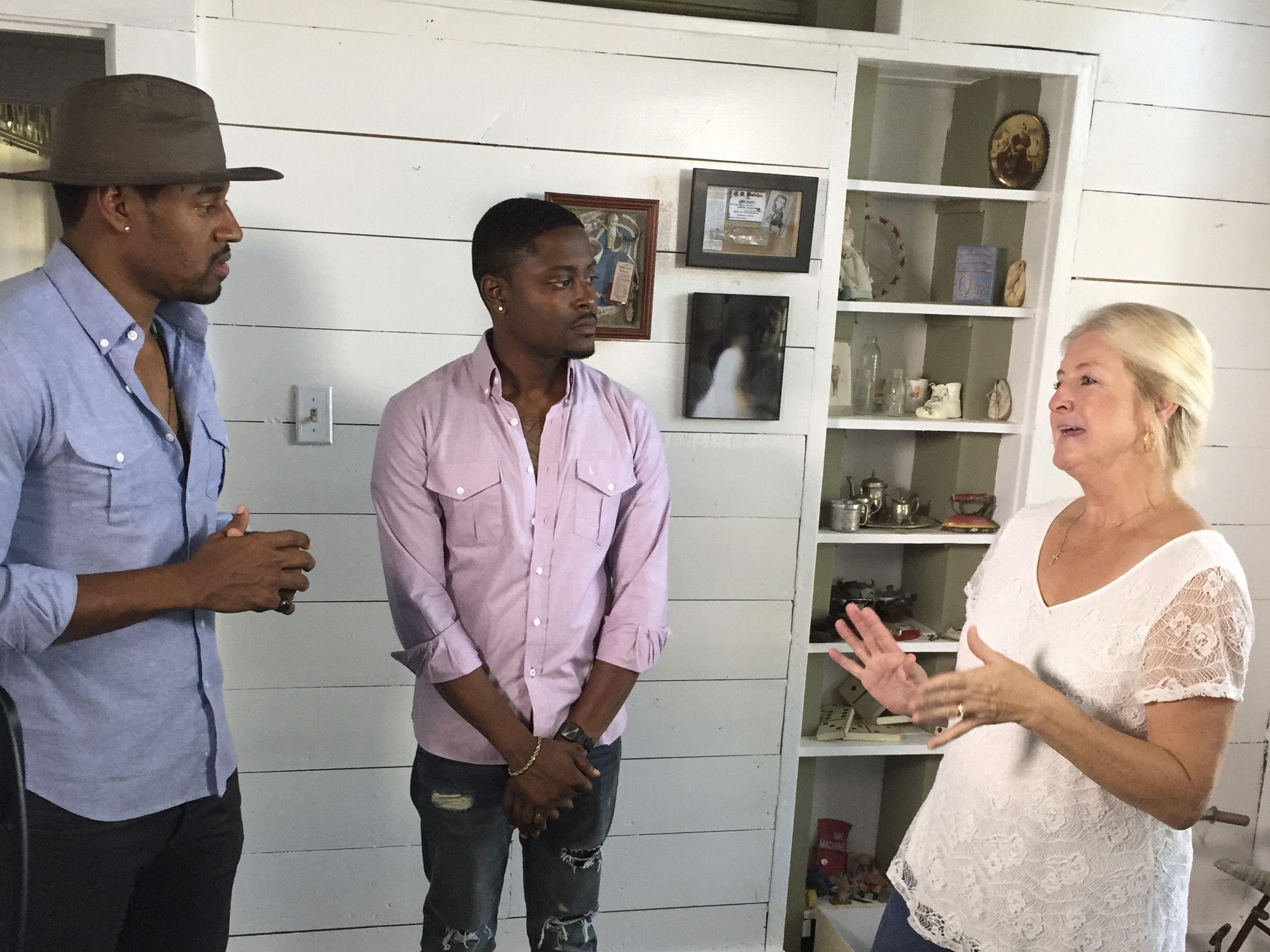 Prime Video: Ghost Brothers - Season 1