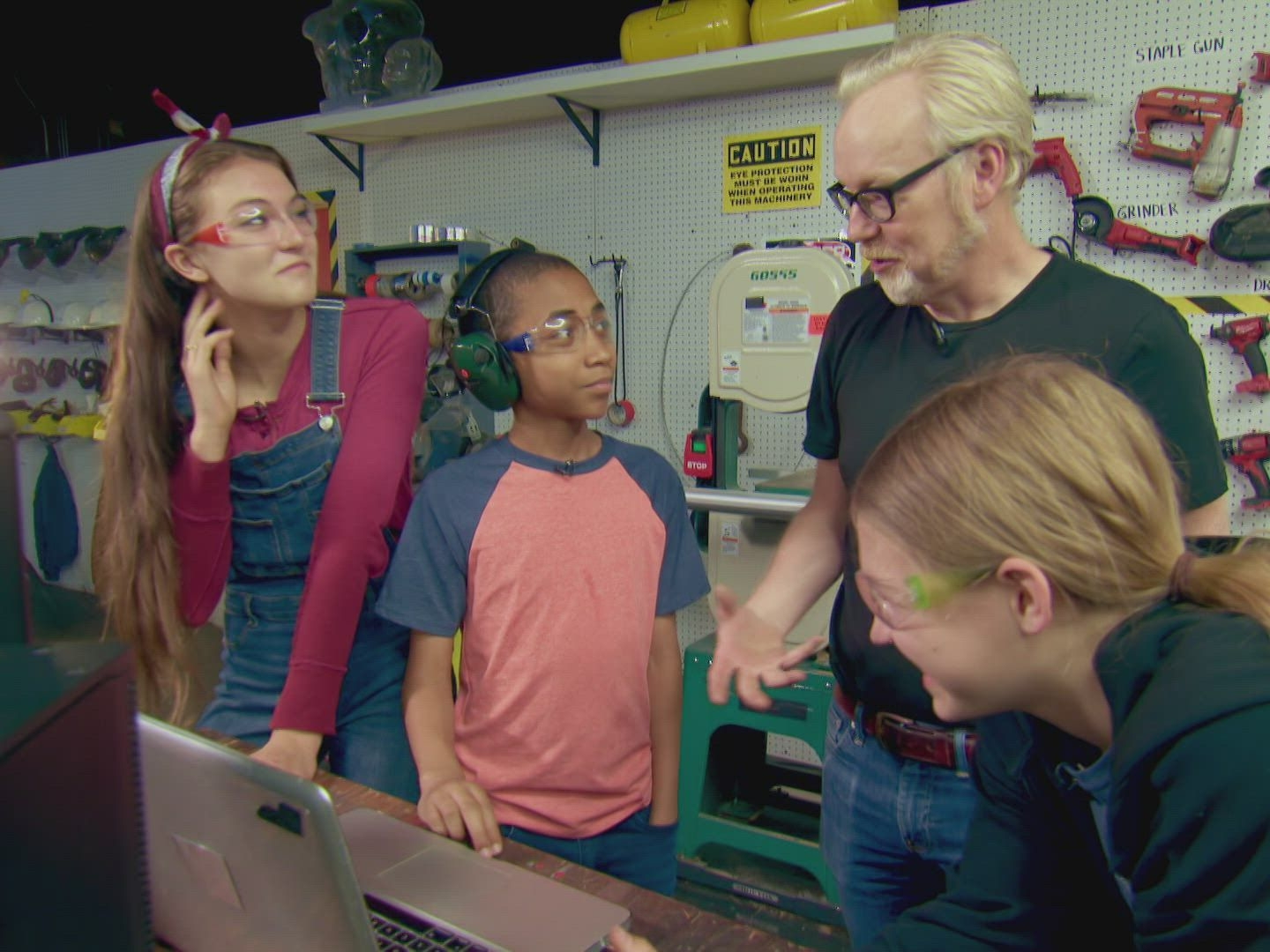 Prime Video: MythBusters Jr - Season 1