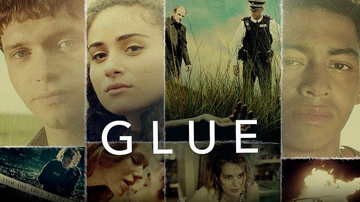 Prime Video: Glue