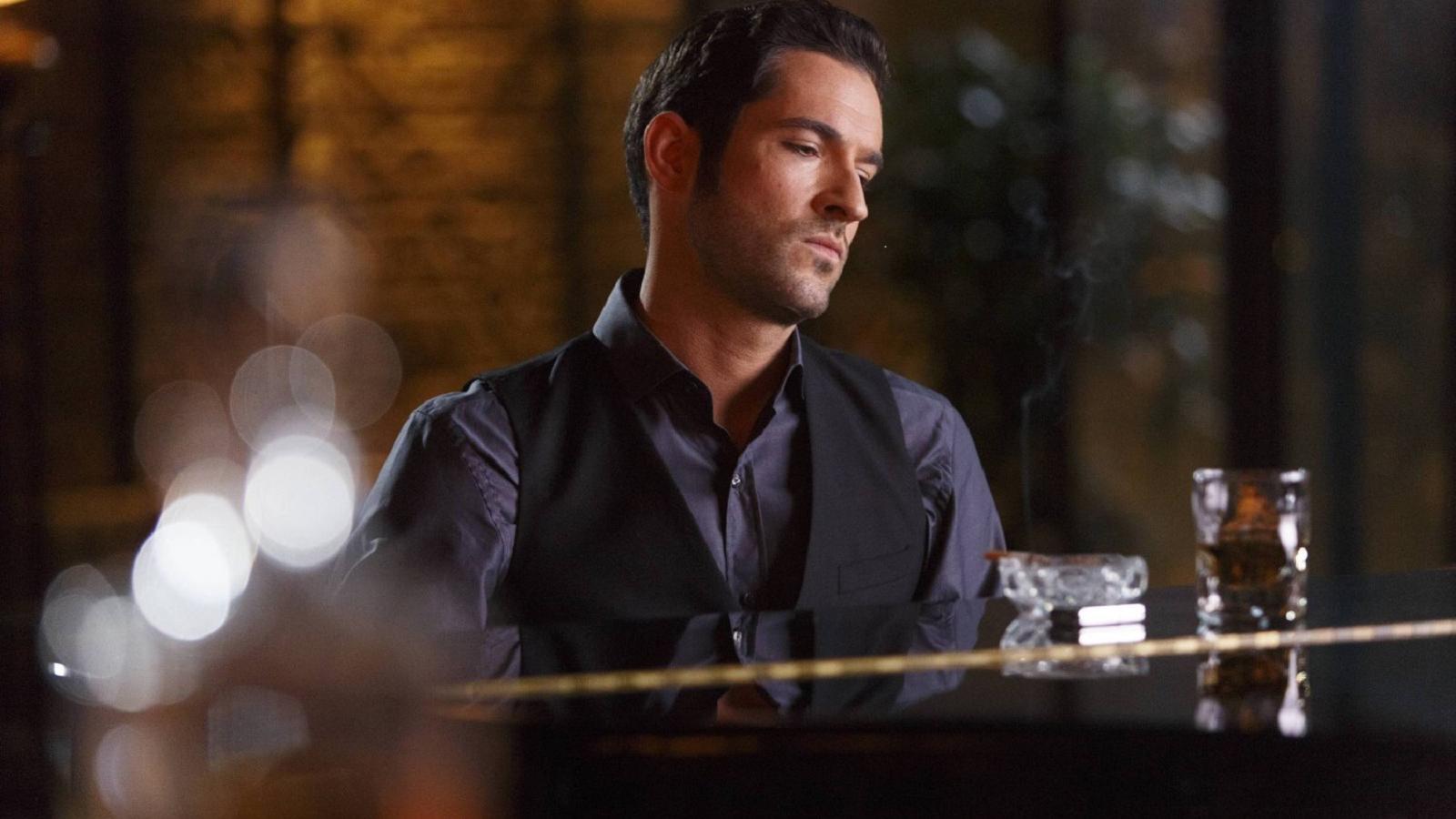 Watch Lucifer - Season 2 | Prime Video