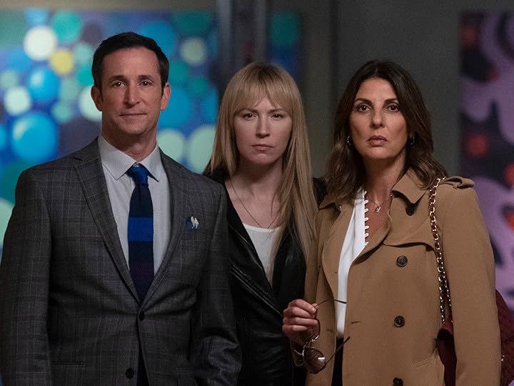 Amazon.com: Leverage: Redemption - Season 2 : Gina Bellman, Christian ...