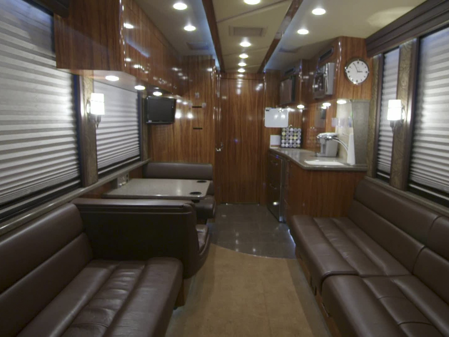 Prime Video: Celebrity Motor Homes - Season 4