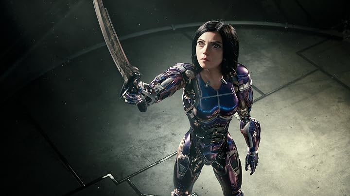 Alita: Battle Angel : Rosa Salazar, Christoph Waltz, Jennifer Connelly ...