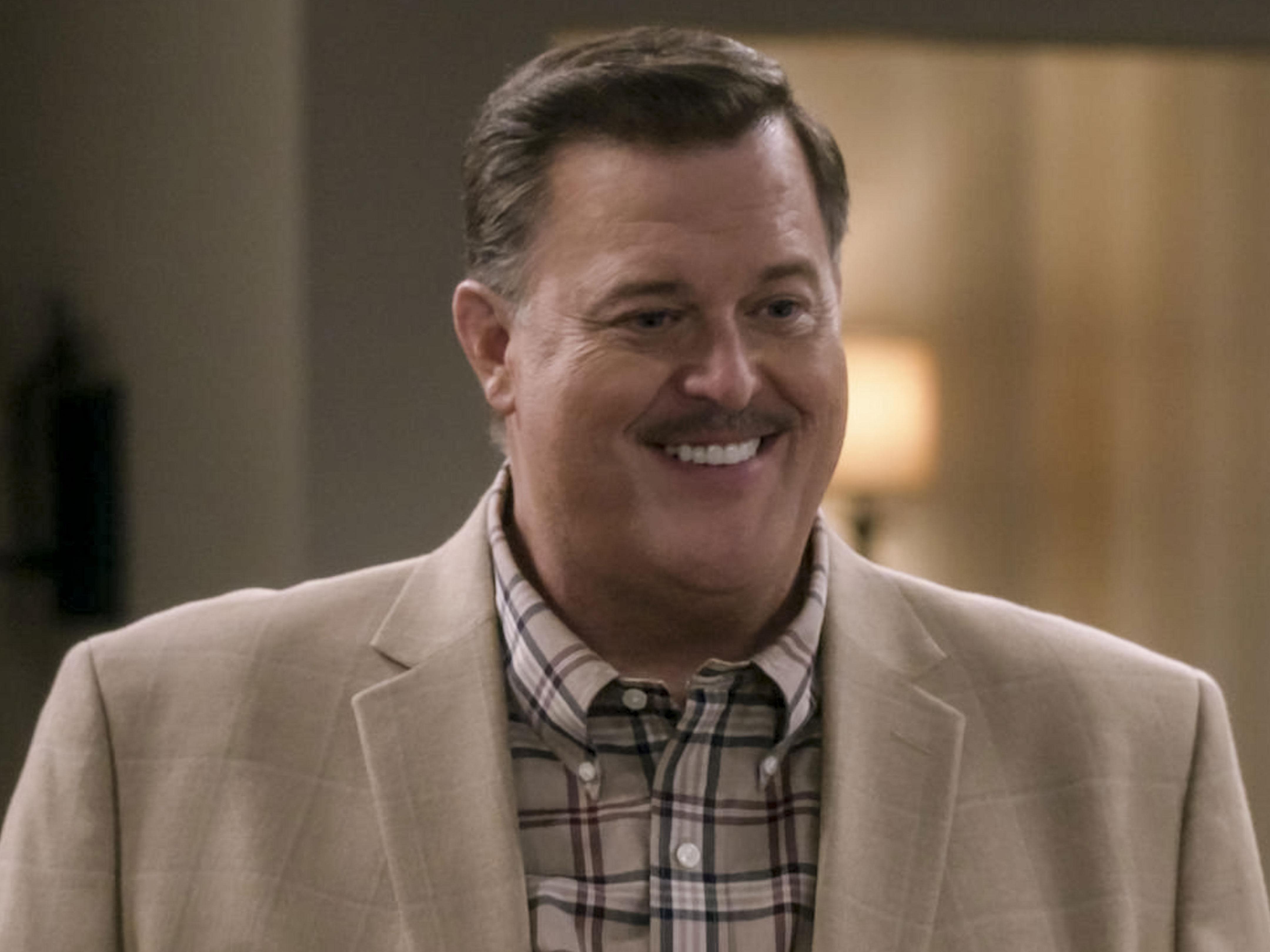 Prime Video: Bob Hearts Abishola - Season 2