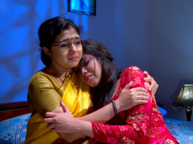 Prime Video: Thumbapoo Season 2