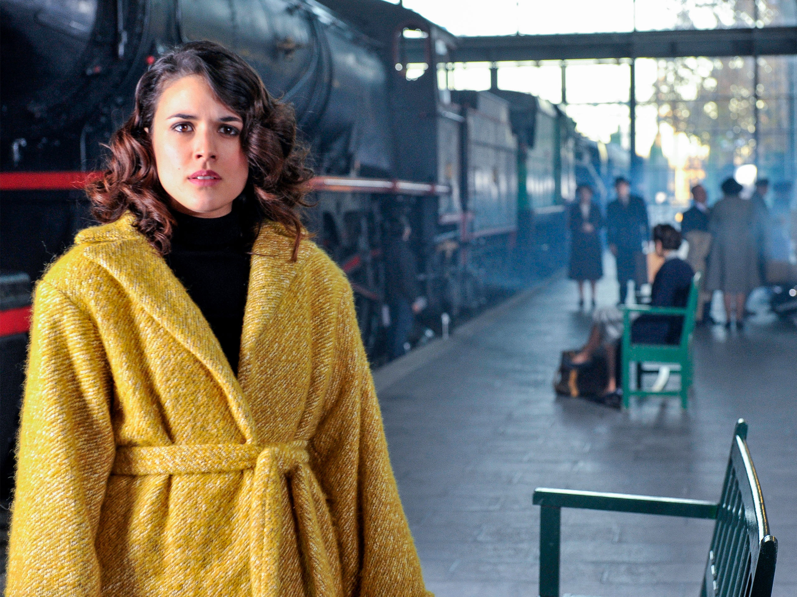 Prime Video: The Time In Between, Season 1