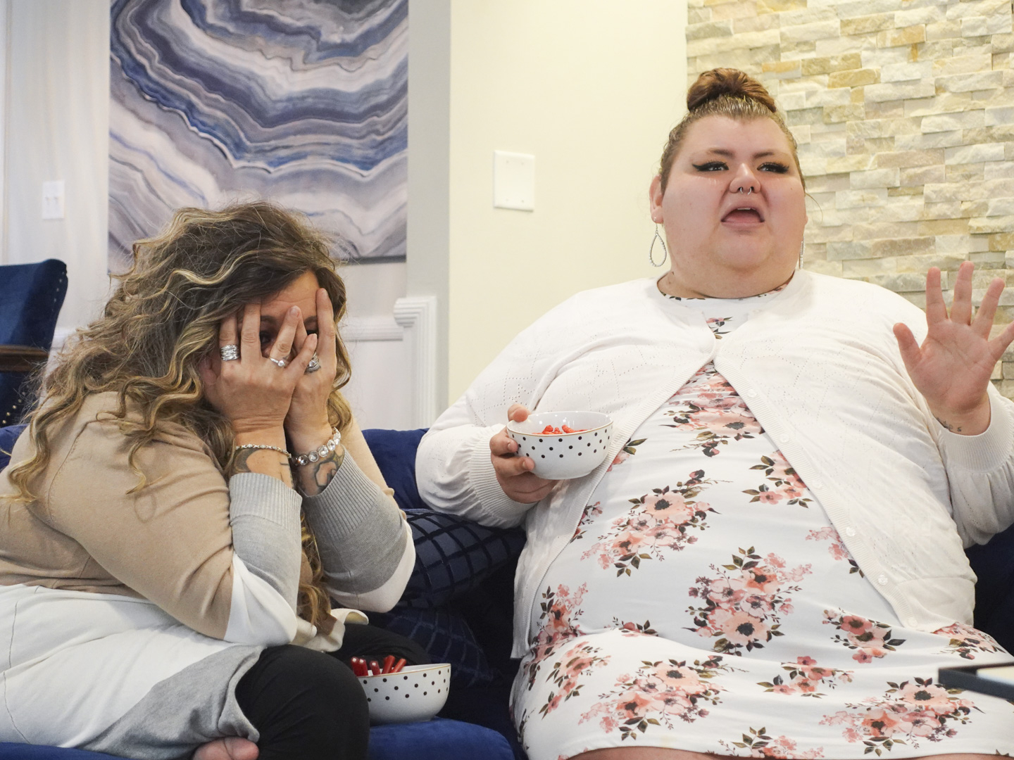 Prime Video: sMothered - Season 4